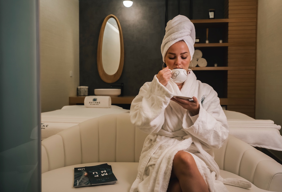 The Best Spas in Woodland Hills Offering Massages, Facials, and More